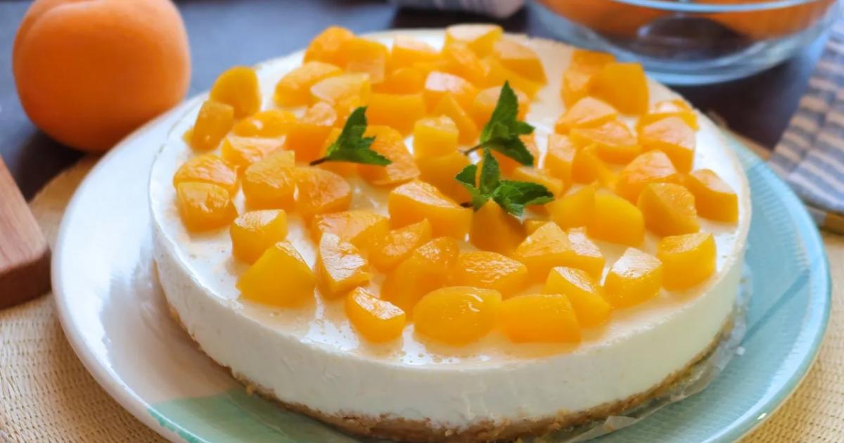 Tarta de melocotón | Recetas Fáciles Reunidas
