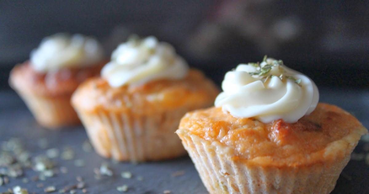 Muffins de atún y tomate | Recetas Fáciles Reunidas