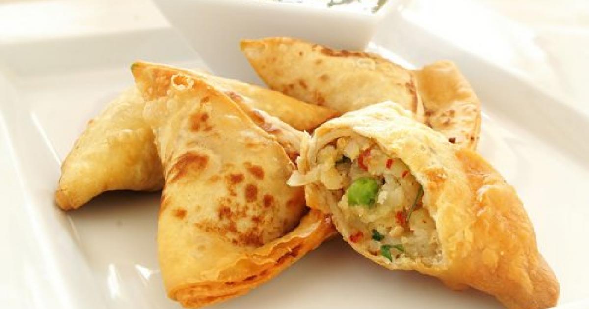 Samosas de patata y guisantes | Recetas Fáciles Reunidas