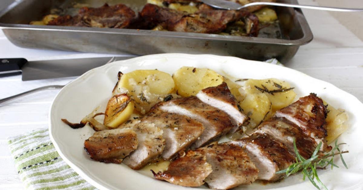 Secreto de cerdo al horno con patatas | Recetas Fáciles Reunidas